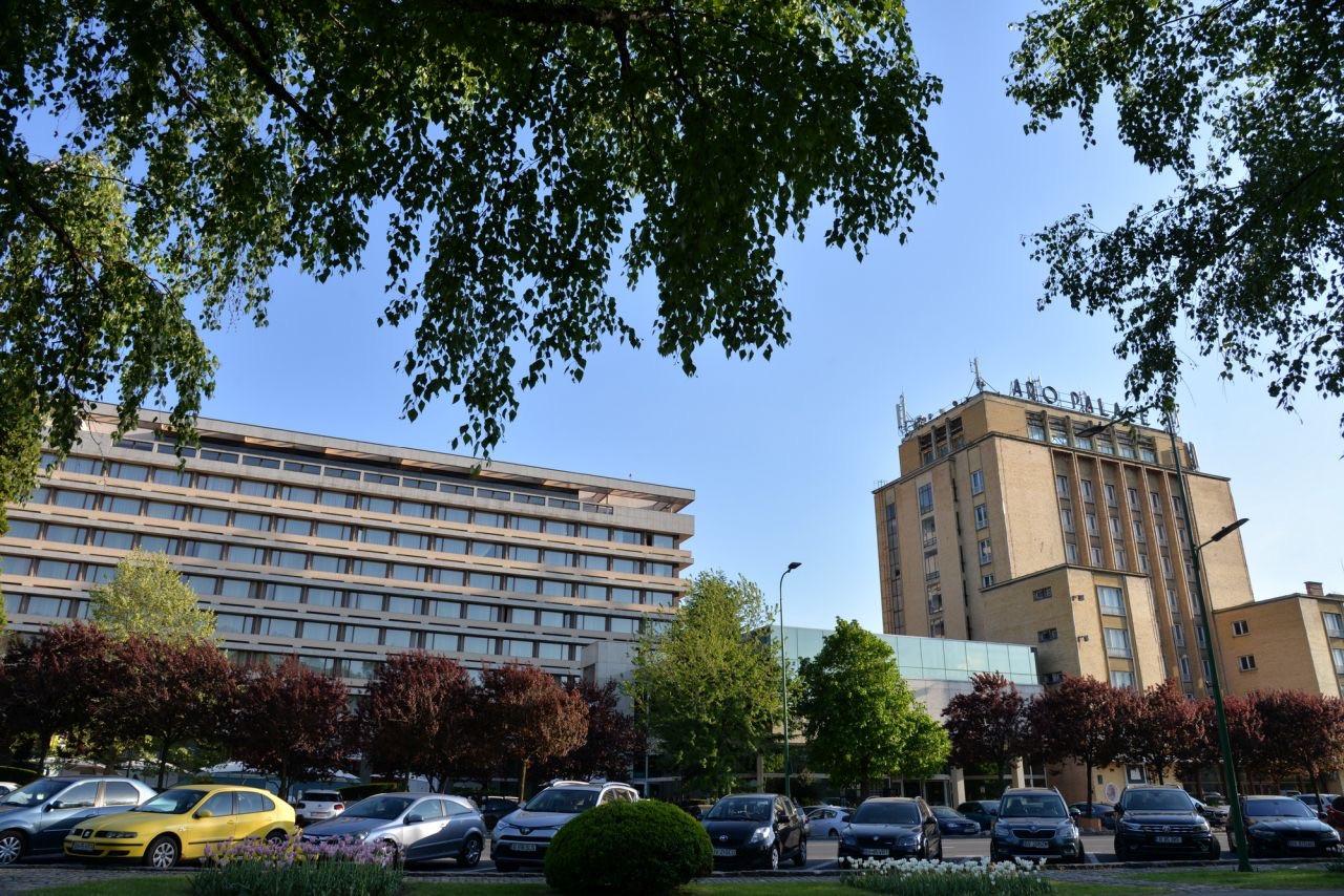 Aro Palace semnează scrisoarea de intenție pentru primul acord de ...