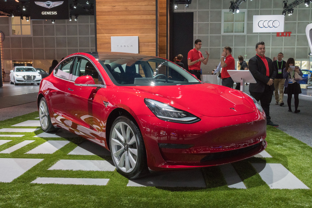 Studiu: Cele mai fiabile EV-uri de pe piață sunt Nissan Leaf și Tesla ...
