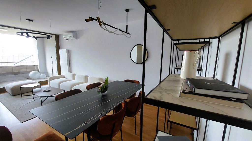 Cum arată un apartament nou cu două camere de 225.000 euro din centru ...