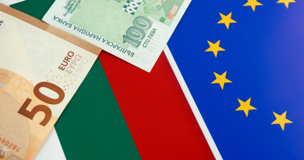 Bulgaria trece la euro. Experţii recomandă plăţile cu cardul pentru „un ...