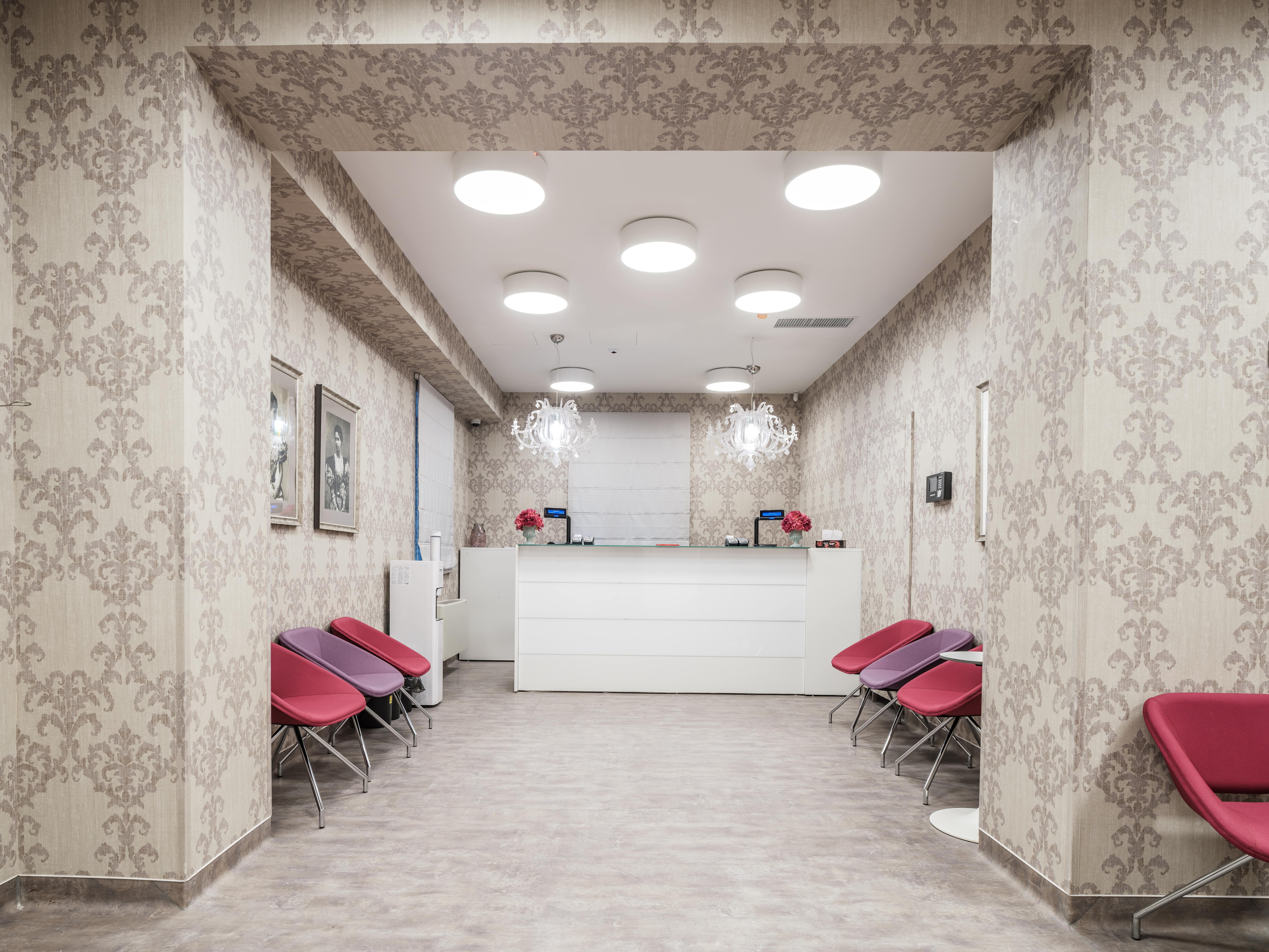 Reteaua Regina Maria inaugureaza noul corp al Policlinicii Enescu din ...