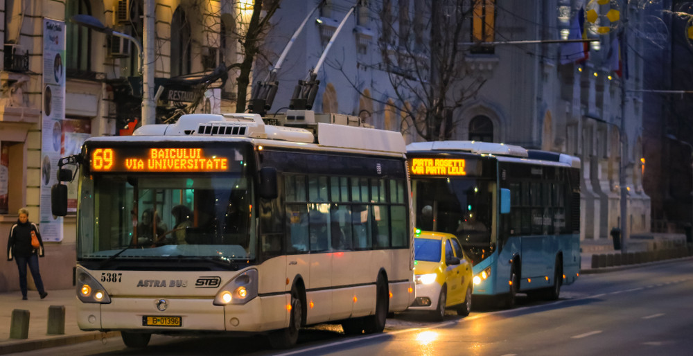 Capitala câștigă încă 10,5 km de benzi unice pentru autobuze. Transport ...